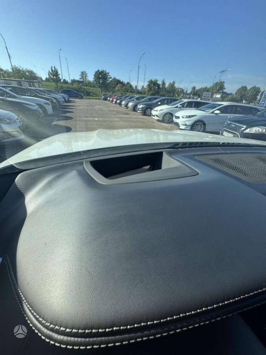 White BMW X6 2021 in Klaipeda, with an engine capacity of 4.40 L and mileage of 58 thousand km for 52500 €, photo 10 on AUTOMOTO.COM.LV
