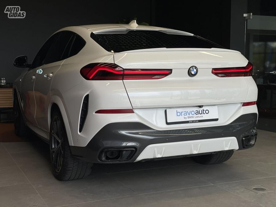 Balts BMW X6 2021 Klaipėda, ar dzinēja tilpumu 3.00 L un nobraukumu 106 tūkst. km par 56491 €, foto 7 vietnē AUTOMOTO.COM.LV