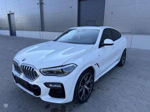 White BMW X6 2021 in Kaunas, with an engine capacity of 2.99 L and mileage of 64 thousand km for 54999 €, photo 5 on AUTOMOTO.COM.LV