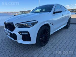 Balts BMW X6 2021 Rīga, ar dzinēja tilpumu 3.00 L un nobraukumu 47 tūkst. km par 56000 €, foto 1 vietnē AUTOMOTO.COM.LV