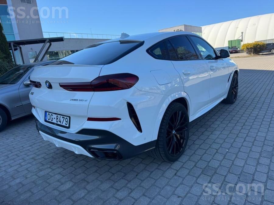 Balts BMW X6 2021 Rīga, ar dzinēja tilpumu 3.00 L un nobraukumu 47 tūkst. km par 56000 €, foto 5 vietnē AUTOMOTO.COM.LV