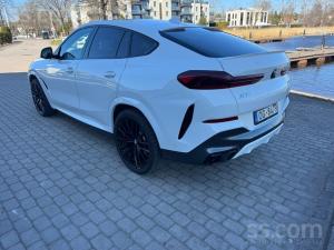 Balts BMW X6 2021 Rīga, ar dzinēja tilpumu 3.00 L un nobraukumu 47 tūkst. km par 56000 €, foto 18 vietnē AUTOMOTO.COM.LV