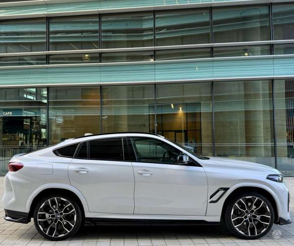 Balts BMW X6 2021 Viļņa, ar dzinēja tilpumu 2.99 L un nobraukumu 27 tūkst. km par 57000 €, foto 9 vietnē AUTOMOTO.COM.LV
