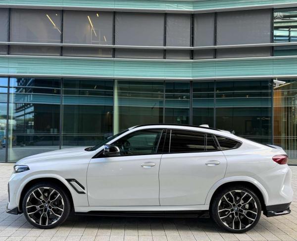 Balts BMW X6 2021 Viļņa, ar dzinēja tilpumu 2.99 L un nobraukumu 27 tūkst. km par 57000 €, foto 11 vietnē AUTOMOTO.COM.LV