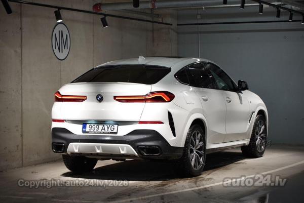 White BMW X6 2022 in Tallinn, with an engine capacity of 3.00 L and mileage of 81 thousand km for 64990 €, photo 4 on AUTOMOTO.COM.LV