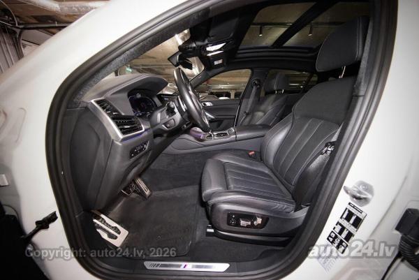 Balts BMW X6 2022 Tallina, ar dzinēja tilpumu 3.00 L un nobraukumu 81 tūkst. km par 64990 €, foto 11 vietnē AUTOMOTO.COM.LV