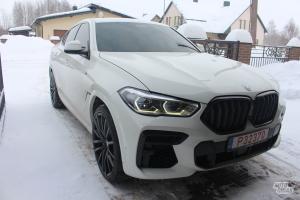 Balts BMW X6 2022 Viļņa, ar dzinēja tilpumu 4.40 L un nobraukumu 106 tūkst. km par 63200 €, foto 4 vietnē AUTOMOTO.COM.LV