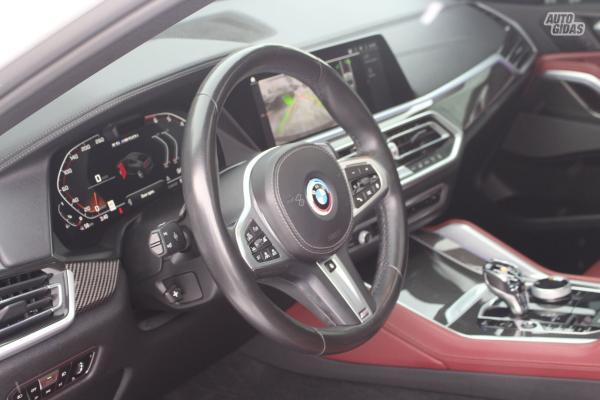 Balts BMW X6 2022 Viļņa, ar dzinēja tilpumu 4.40 L un nobraukumu 106 tūkst. km par 63200 €, foto 6 vietnē AUTOMOTO.COM.LV