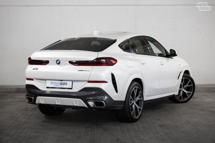 Balts BMW X6 2022 Viļņa, ar dzinēja tilpumu 3.00 L un nobraukumu 107 tūkst. km par 58491 €, foto 10 vietnē AUTOMOTO.COM.LV