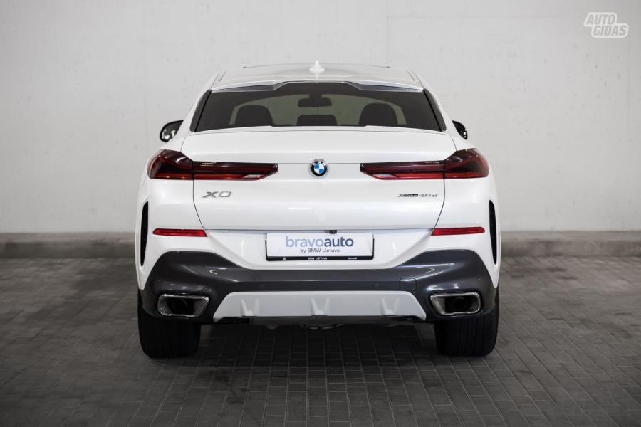 Balts BMW X6 2022 Viļņa, ar dzinēja tilpumu 3.00 L un nobraukumu 107 tūkst. km par 58491 €, foto 12 vietnē AUTOMOTO.COM.LV
