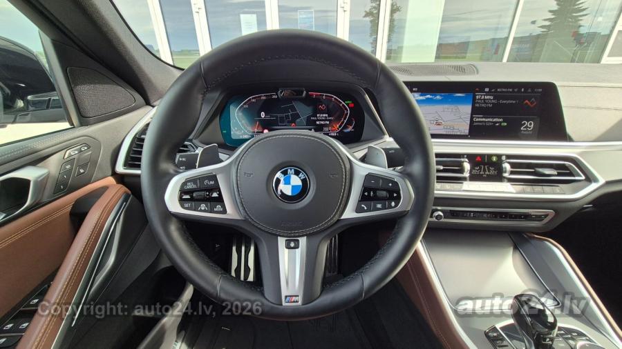 Balts BMW X6 2022 Tallina, ar dzinēja tilpumu 3.00 L un nobraukumu 66 tūkst. km par 56900 €, foto 14 vietnē AUTOMOTO.COM.LV