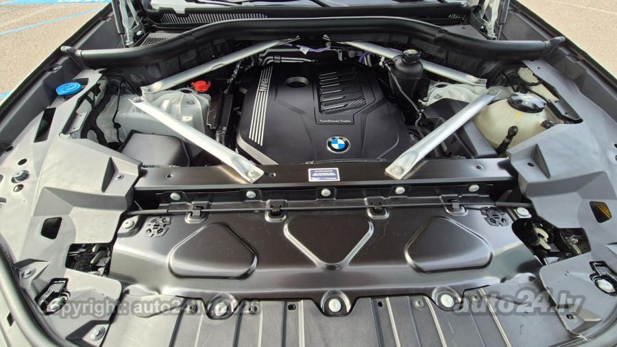 Balts BMW X6 2022 Tallina, ar dzinēja tilpumu 3.00 L un nobraukumu 66 tūkst. km par 56900 €, foto 16 vietnē AUTOMOTO.COM.LV
