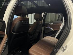 Balts BMW X6 2023 Rīga, ar dzinēja tilpumu 3.00 L un nobraukumu 52 tūkst. km par 69990 €, foto 28 vietnē AUTOMOTO.COM.LV