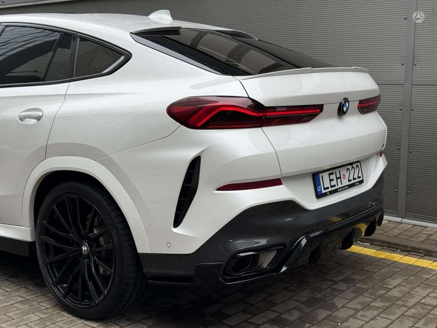 Balts BMW X6 2023 Viļņa, ar dzinēja tilpumu 2.99 L un nobraukumu 65 tūkst. km par 64222 €, foto 8 vietnē AUTOMOTO.COM.LV