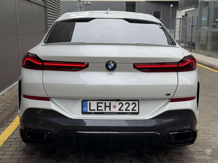 Balts BMW X6 2023 Viļņa, ar dzinēja tilpumu 2.99 L un nobraukumu 65 tūkst. km par 64222 €, foto 9 vietnē AUTOMOTO.COM.LV
