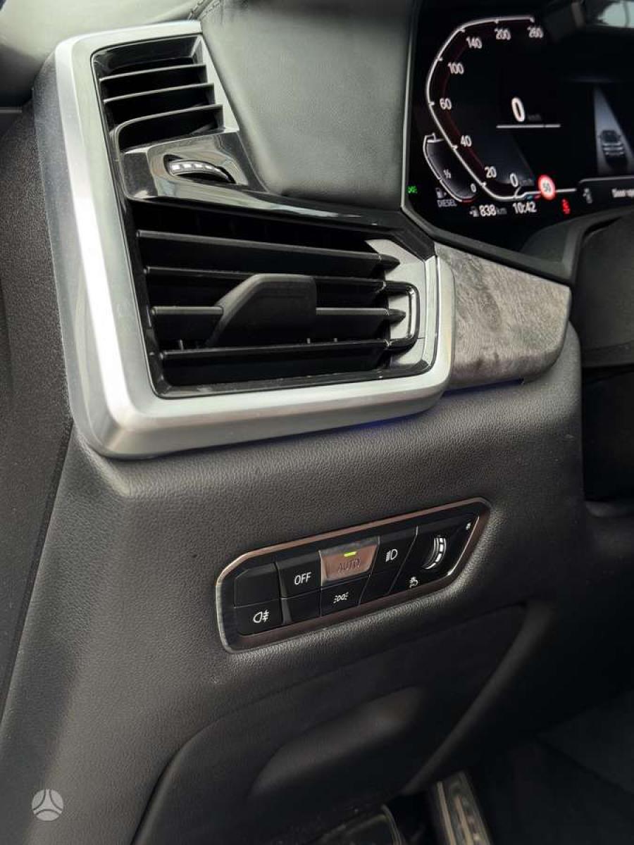 Balts BMW X6 2023 Viļņa, ar dzinēja tilpumu 2.99 L un nobraukumu 65 tūkst. km par 64222 €, foto 39 vietnē AUTOMOTO.COM.LV