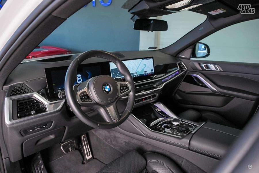 Balts BMW X6 2025 Marijampole, ar dzinēja tilpumu 3.00 L un nobraukumu 20 tūkst. km par 87450 €, foto 25 vietnē AUTOMOTO.COM.LV