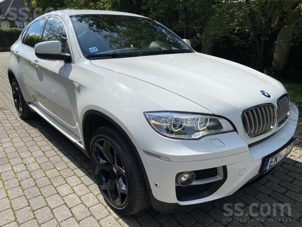 White BMW X6 2012 in Riga, with an engine capacity of 3.00 L and mileage of 154 thousand km for 15500 €, photo 1 on AUTOMOTO.COM.LV