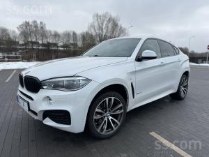 White BMW X6 2015 in Rezekne, with an engine capacity of 3.00 L and mileage of 225 thousand km for 22000 €, photo 1 on AUTOMOTO.COM.LV