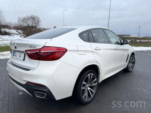 White BMW X6 2015 in Rezekne, with an engine capacity of 3.00 L and mileage of 225 thousand km for 22000 €, photo 3 on AUTOMOTO.COM.LV