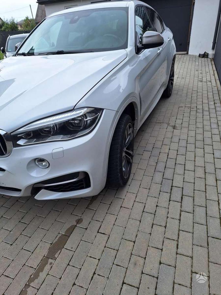 Balts BMW X6 2015 Joniškis, ar dzinēja tilpumu 3.00 L un nobraukumu 254 tūkst. km par 17995 €, foto 12 vietnē AUTOMOTO.COM.LV