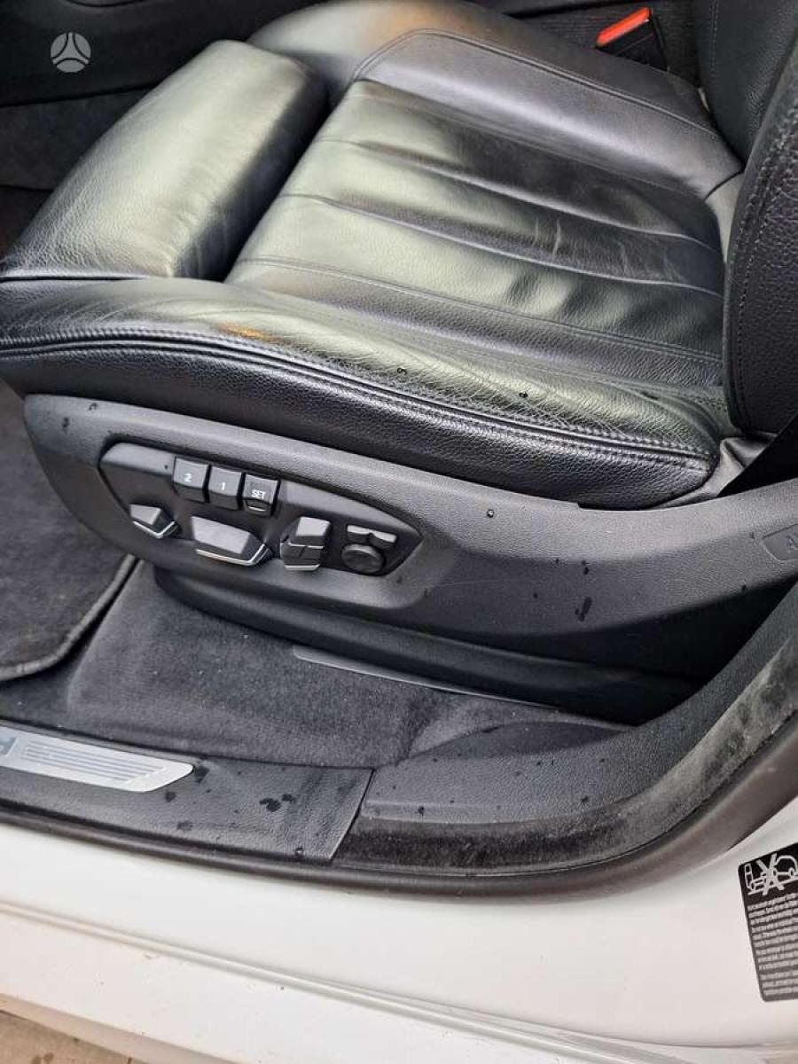 Balts BMW X6 2015 Joniškis, ar dzinēja tilpumu 3.00 L un nobraukumu 254 tūkst. km par 17995 €, foto 18 vietnē AUTOMOTO.COM.LV