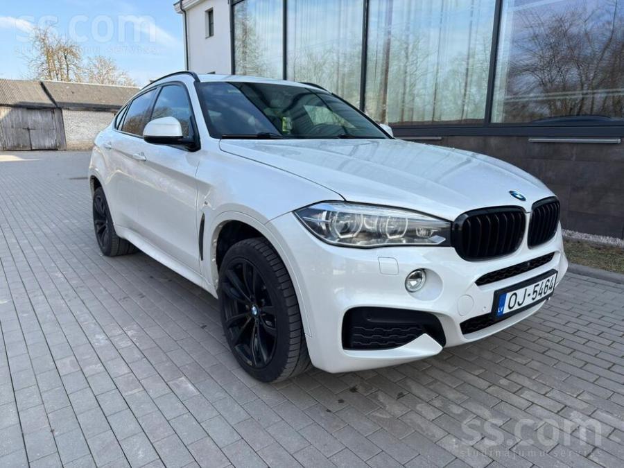 White BMW X6 2016 in Balvi, with an engine capacity of 3.00 L and mileage of 210 thousand km for 25900 €, photo 1 on AUTOMOTO.COM.LV