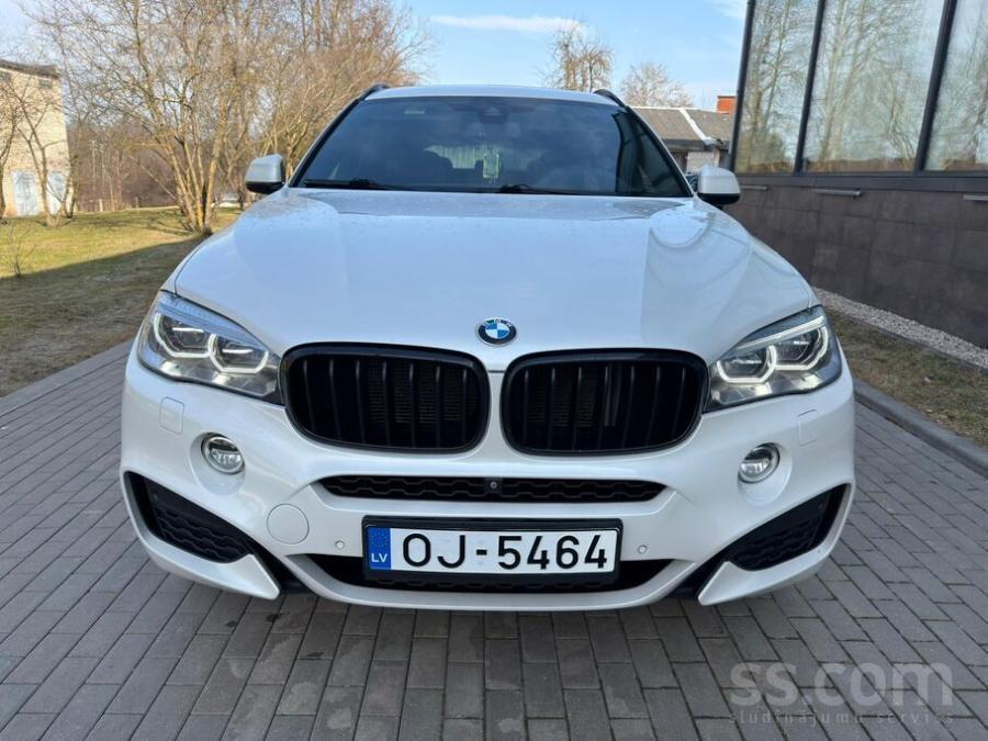 White BMW X6 2016 in Balvi, with an engine capacity of 3.00 L and mileage of 210 thousand km for 25900 €, photo 6 on AUTOMOTO.COM.LV