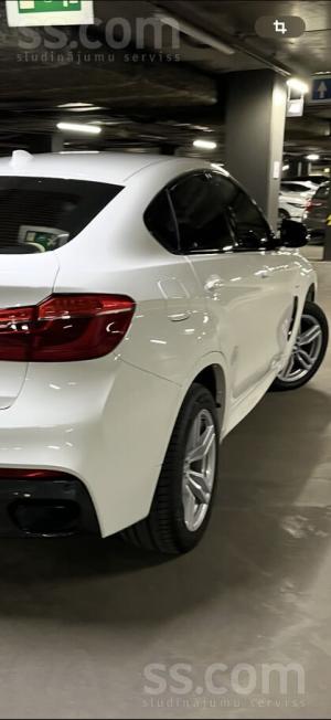 Balts BMW X6 2017 Rīga, ar dzinēja tilpumu 3.00 L un nobraukumu 98 tūkst. km par 33500 €, foto 5 vietnē AUTOMOTO.COM.LV