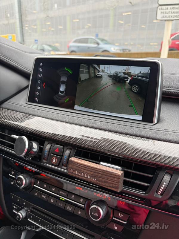 Balts BMW X6 2018 Tallina, ar dzinēja tilpumu 3.00 L un nobraukumu 170 tūkst. km par 32200 €, foto 11 vietnē AUTOMOTO.COM.LV
