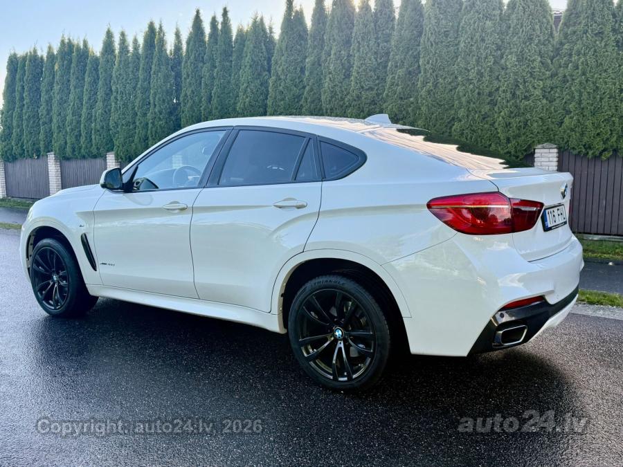 White BMW X6 2018 in Tallinn, with an engine capacity of 3.00 L and mileage of 120 thousand km for 32999 €, photo 4 on AUTOMOTO.COM.LV