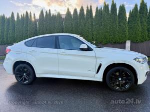 White BMW X6 2018 in Tallinn, with an engine capacity of 3.00 L and mileage of 120 thousand km for 32999 €, photo 10 on AUTOMOTO.COM.LV