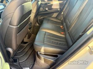 White BMW X6 2018 in Tallinn, with an engine capacity of 3.00 L and mileage of 120 thousand km for 32999 €, photo 13 on AUTOMOTO.COM.LV