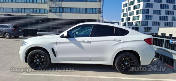 White BMW X6 2015 in Tallinn, with an engine capacity of 3.00 L and mileage of 102 thousand km for 27990 €, photo 3 on AUTOMOTO.COM.LV