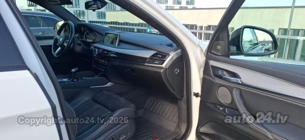 White BMW X6 2015 in Tallinn, with an engine capacity of 3.00 L and mileage of 102 thousand km for 27990 €, photo 7 on AUTOMOTO.COM.LV