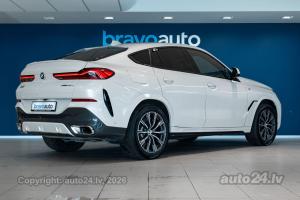 Balts BMW X6 2020 Tallina, ar dzinēja tilpumu 2.99 L un nobraukumu 144 tūkst. km par 54900 €, foto 3 vietnē AUTOMOTO.COM.LV