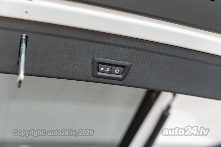 Balts BMW X6 2020 Tallina, ar dzinēja tilpumu 2.99 L un nobraukumu 144 tūkst. km par 54900 €, foto 19 vietnē AUTOMOTO.COM.LV