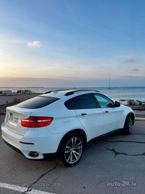 White BMW X6 2012 in Tallinn, with an engine capacity of 3.00 L and mileage of 305 thousand km for 11990 €, photo 15 on AUTOMOTO.COM.LV