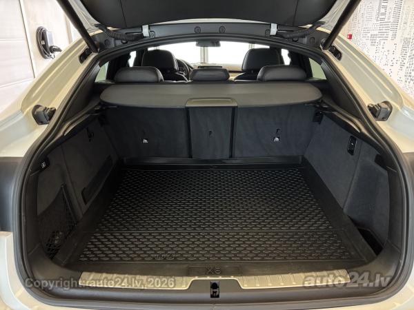 White BMW X6 2017 in Tallinn, with an engine capacity of 3.00 L and mileage of 132 thousand km for 32320 €, photo 9 on AUTOMOTO.COM.LV