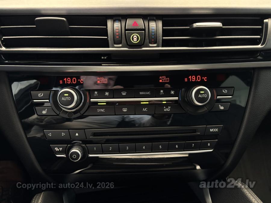 White BMW X6 2017 in Tallinn, with an engine capacity of 3.00 L and mileage of 132 thousand km for 32320 €, photo 17 on AUTOMOTO.COM.LV