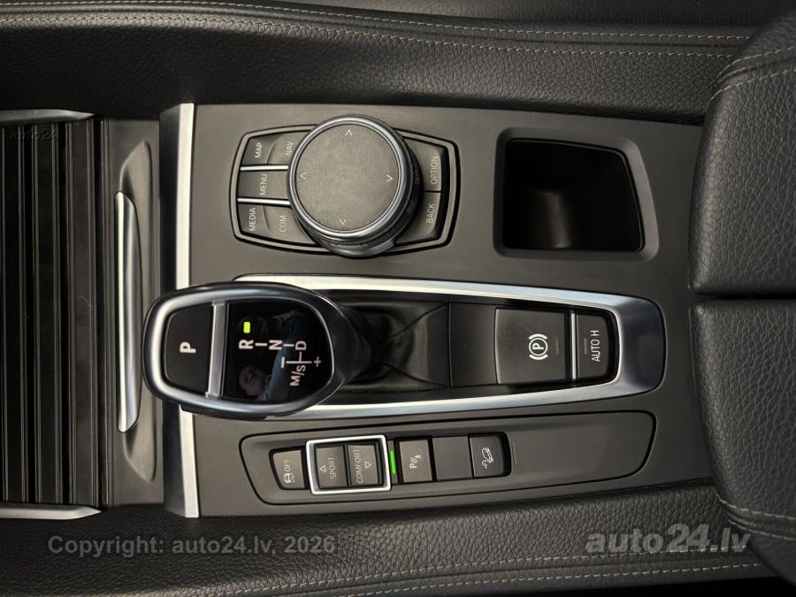 White BMW X6 2017 in Tallinn, with an engine capacity of 3.00 L and mileage of 132 thousand km for 32320 €, photo 18 on AUTOMOTO.COM.LV
