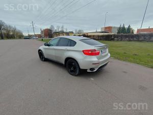 Dzeltens BMW X6 2009 Liepāja, ar dzinēja tilpumu 3.00 L un nobraukumu 238 tūkst. km par 8700 €, foto 6 vietnē AUTOMOTO.COM.LV