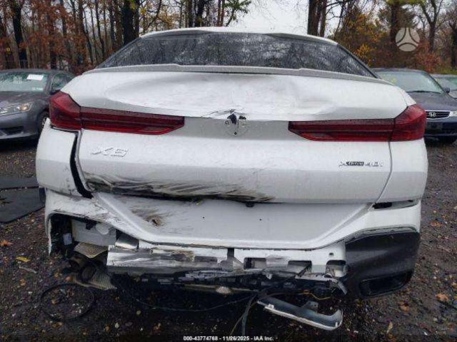 Yellow BMW X6 2021 in Klaipeda, with an engine capacity of 3.00 L and mileage of 74 thousand km for 32200 €, photo 17 on AUTOMOTO.COM.LV
