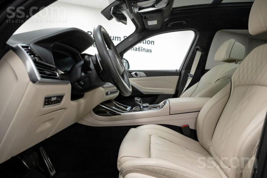 Melns BMW X7 2019 Rīga, ar dzinēja tilpumu 3.00 L un nobraukumu 121 tūkst. km par 55900 €, foto 6 vietnē AUTOMOTO.COM.LV