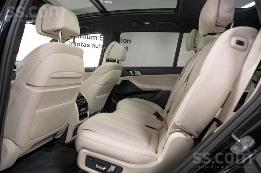 Melns BMW X7 2019 Rīga, ar dzinēja tilpumu 3.00 L un nobraukumu 121 tūkst. km par 55900 €, foto 7 vietnē AUTOMOTO.COM.LV