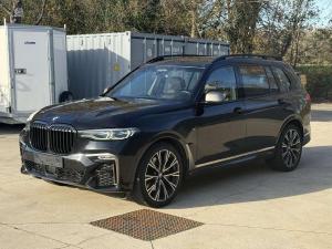 Melns BMW X7 2019 Tauragė, ar dzinēja tilpumu 2.99 L un nobraukumu 200 tūkst. km par 42900 €, foto  vietnē AUTOMOTO.COM.LV