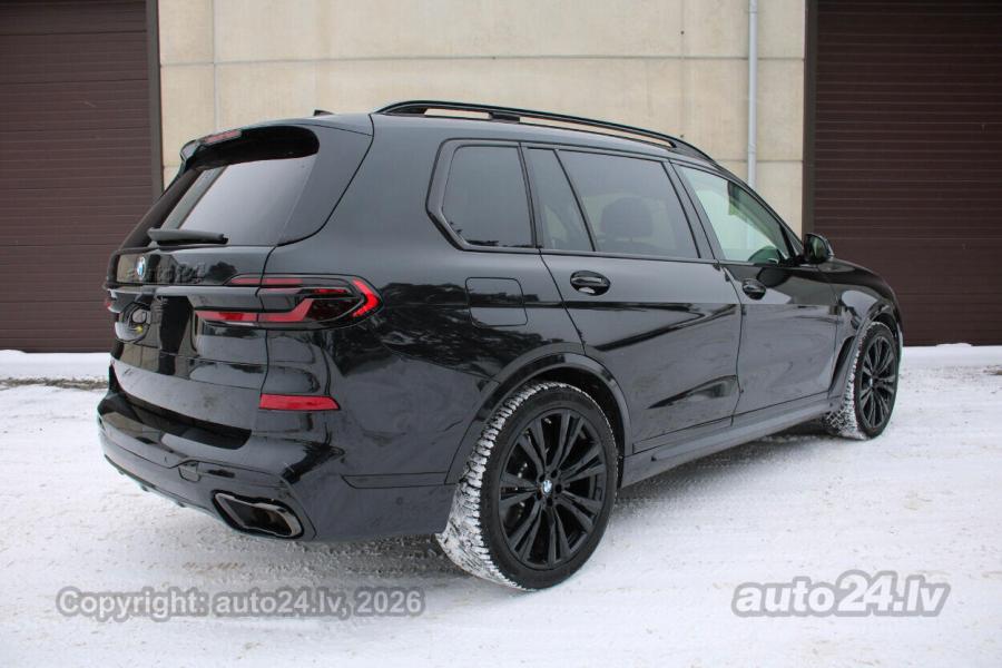 Melns BMW X7 2019 Tallina, ar dzinēja tilpumu 4.40 L un nobraukumu 140 tūkst. km par 55000 €, foto 2 vietnē AUTOMOTO.COM.LV
