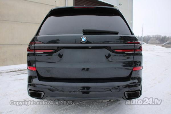 Melns BMW X7 2019 Tallina, ar dzinēja tilpumu 4.40 L un nobraukumu 140 tūkst. km par 55000 €, foto 5 vietnē AUTOMOTO.COM.LV