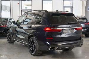 Melns BMW X7 2019 Marijampole, ar dzinēja tilpumu 3.00 L un nobraukumu 191 tūkst. km par 48950 €, foto 6 vietnē AUTOMOTO.COM.LV