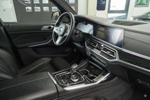 Melns BMW X7 2019 Marijampole, ar dzinēja tilpumu 3.00 L un nobraukumu 191 tūkst. km par 48950 €, foto 31 vietnē AUTOMOTO.COM.LV